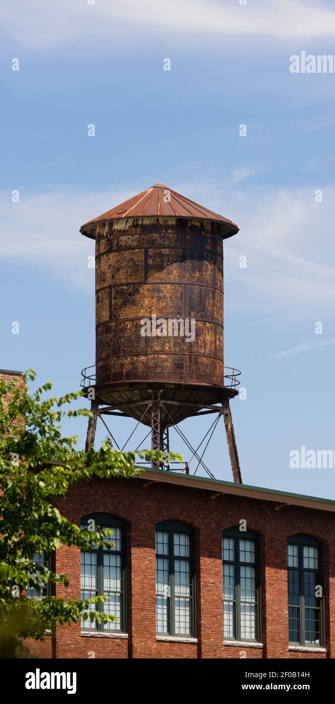 Old Rusted Rooftop Water Tower Urban Industrial Architecture Stock ...