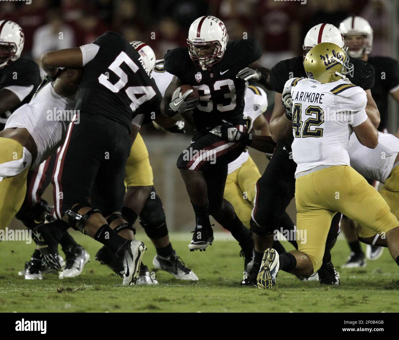 Stanford's Stepfan Taylor (33) breaks away for a long run against the ...