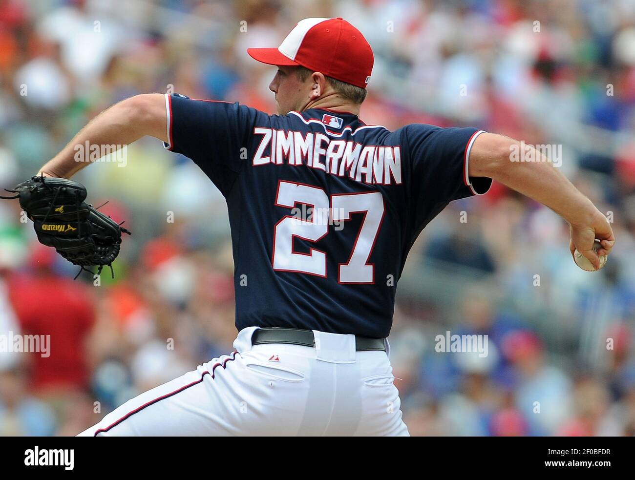 Washington Nationals starting pitcher Jordan Zimmermann (27) works in ...