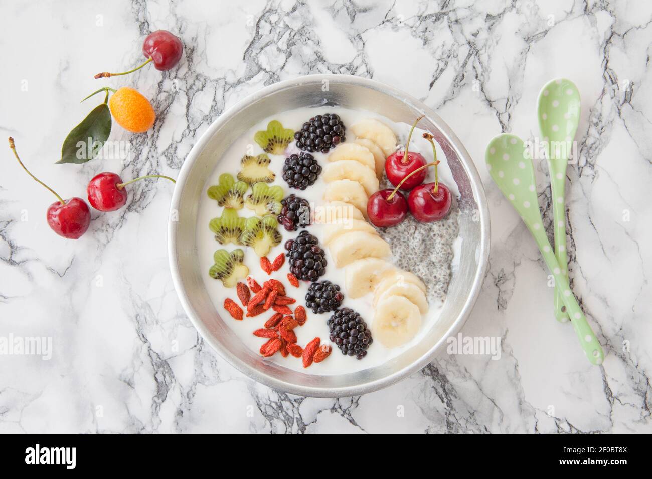 Yoghurt fresh fruit hi-res stock photography and images - Alamy