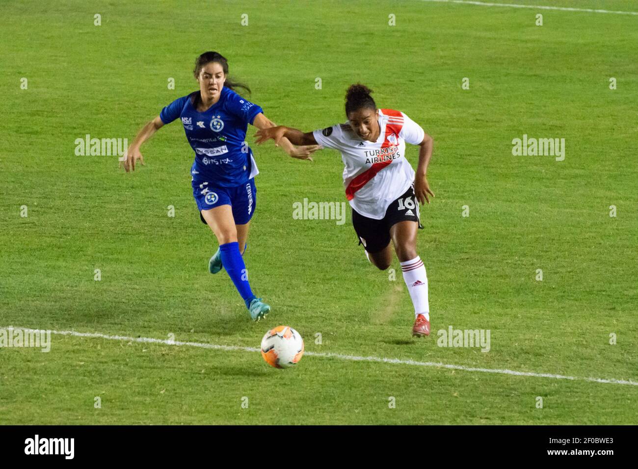 Carina felipe hi-res stock photography and images - Alamy