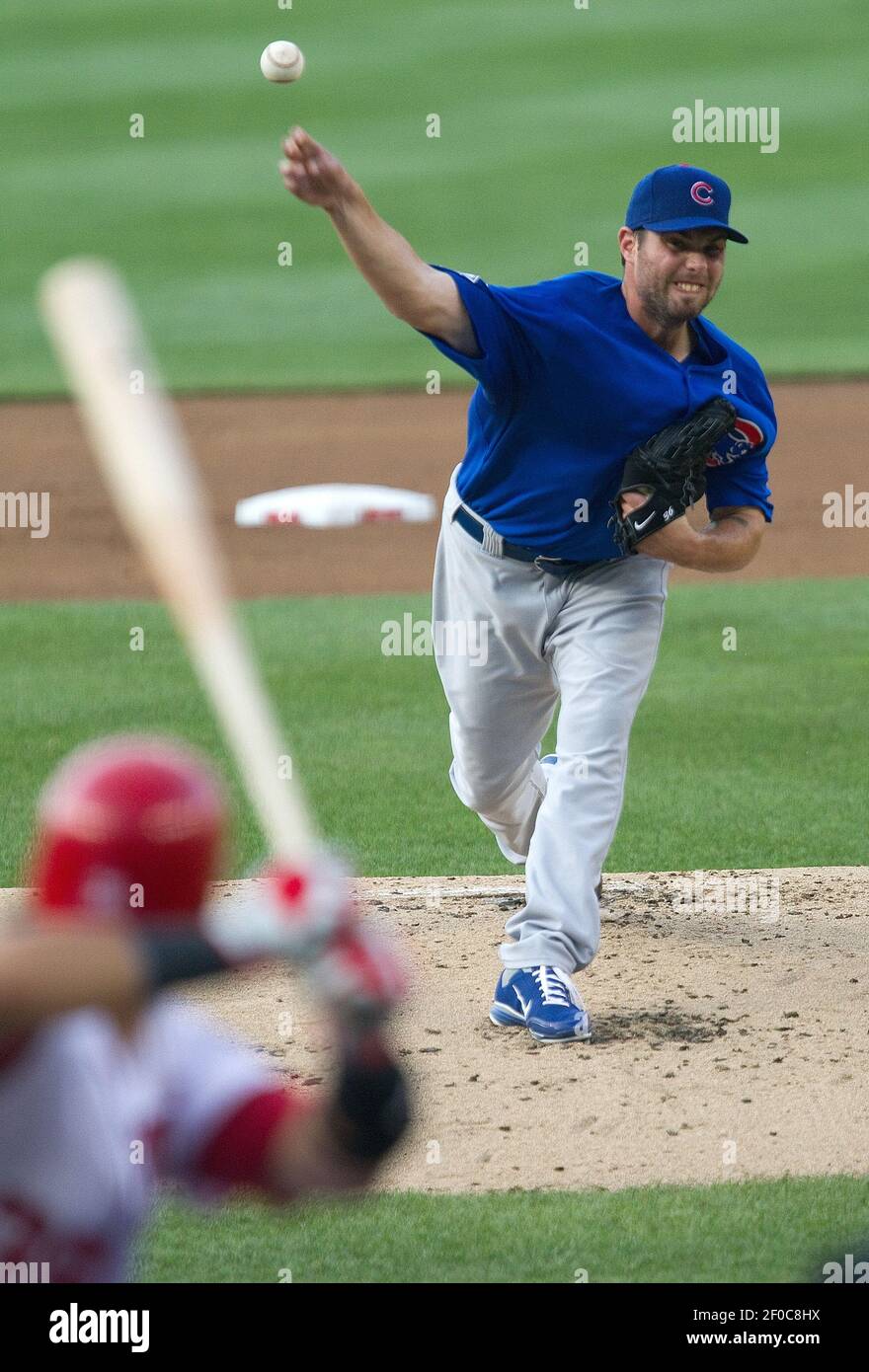 Chicago Cubs starting pitcher Randy Wells (36) delivers a pitch to ...