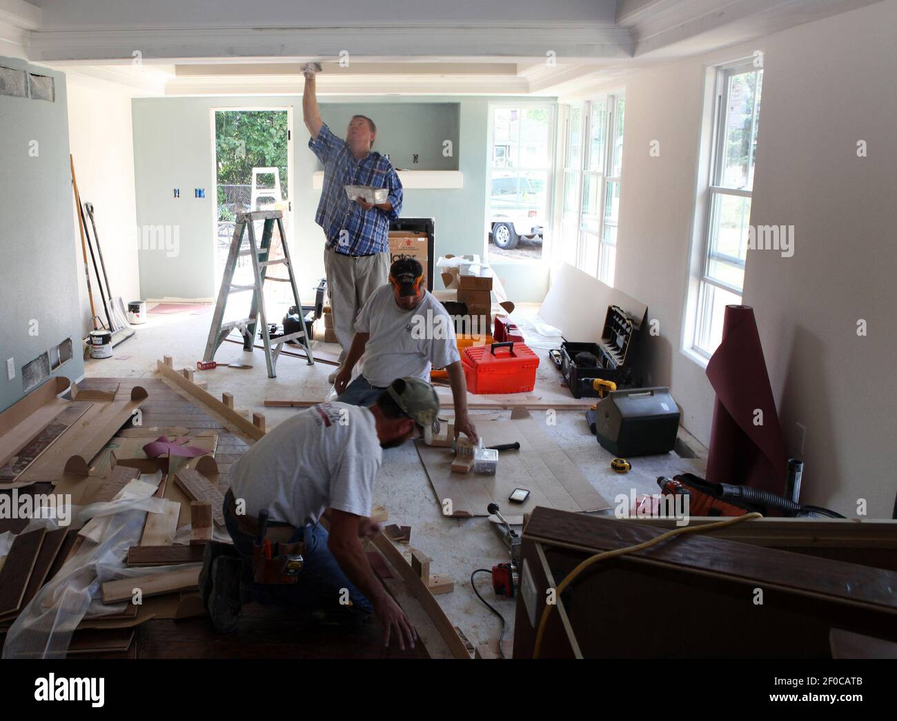 Miracle Homes is developing tiny, 1,000-sq-ft homes Miracle Homes ...