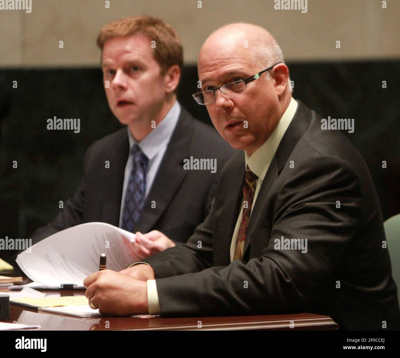 John Dill, left, and Keith Mitnik, attorneys for Zenaida Gonzalez ...