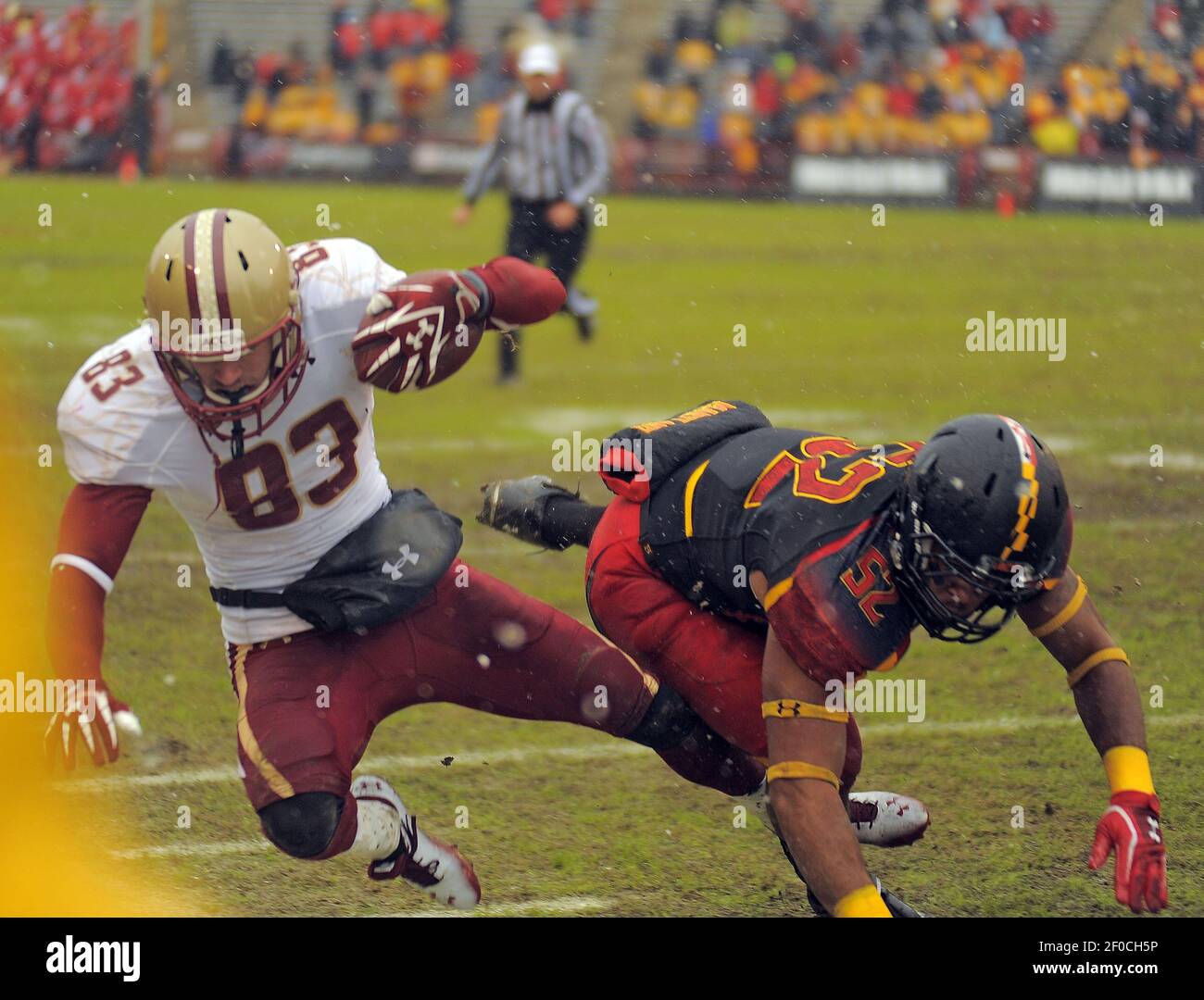 Boston College Eagles wide receiver Alex Amidon (83) gains six yards ...