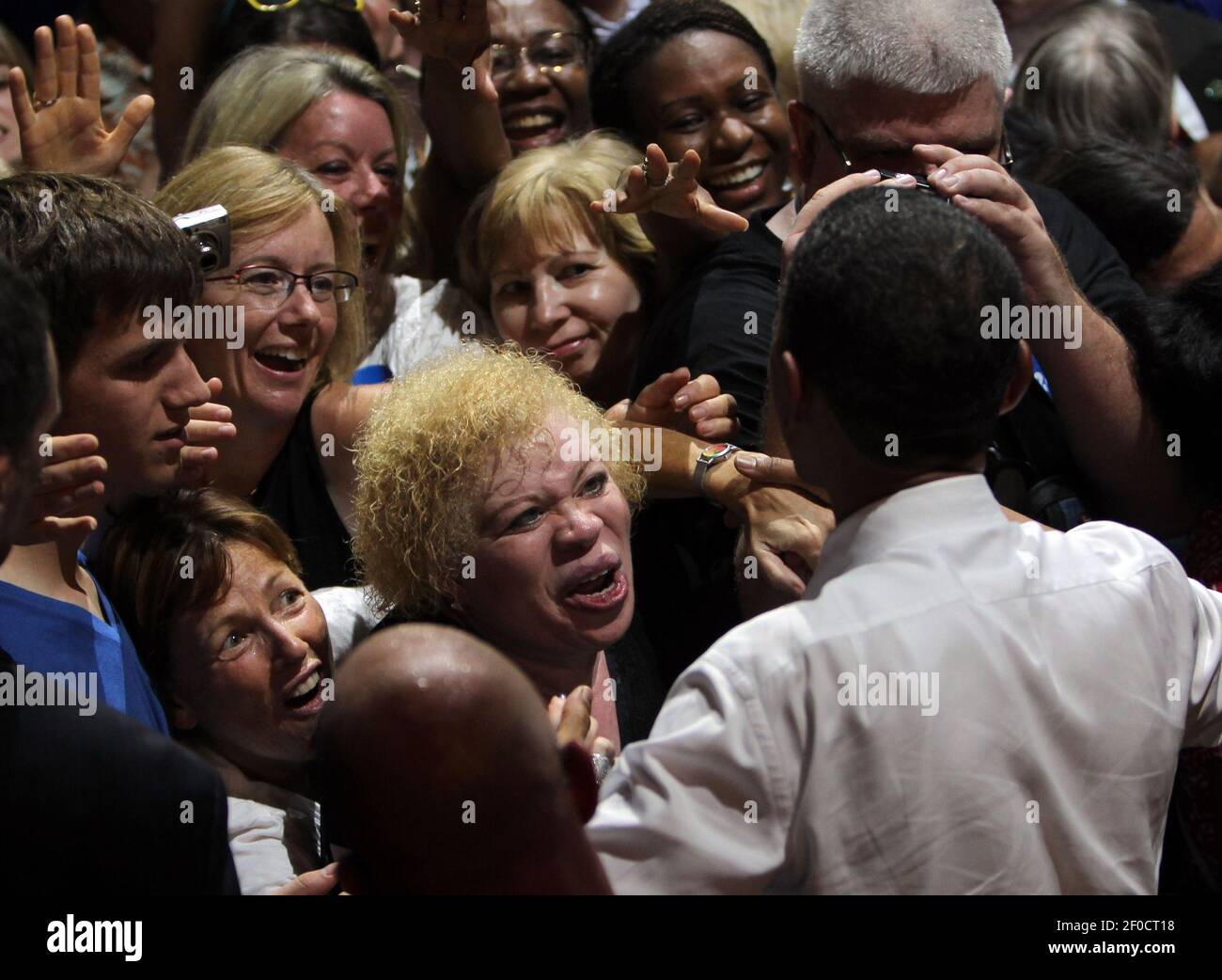 President Barack Obama celebrates his 50th birthday during a fundraiser ...