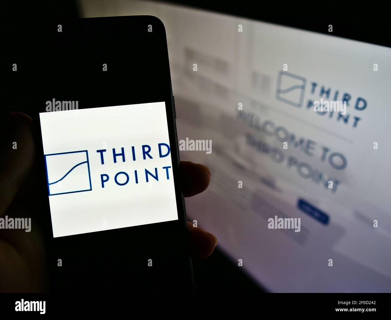 Point screen hi-res stock photography and images - Alamy