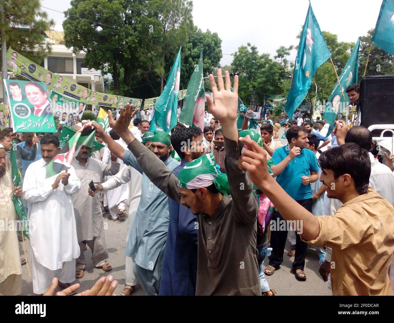 Pml n hi-res stock photography and images - Alamy