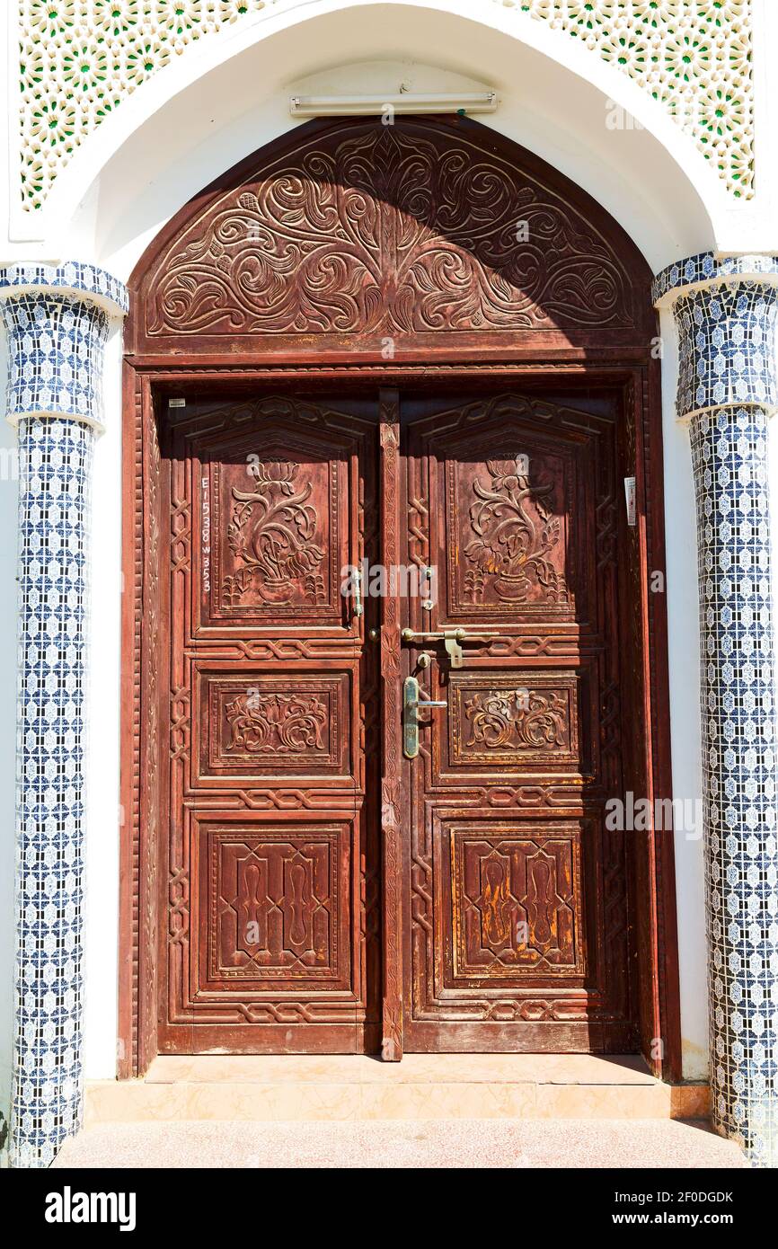 In oman old wooden door Stock Photo - Alamy