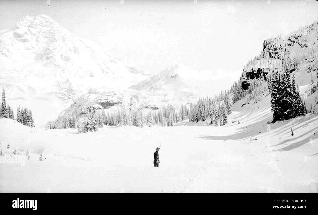 Indian hunting ground Black and White Stock Photos & Images - Alamy