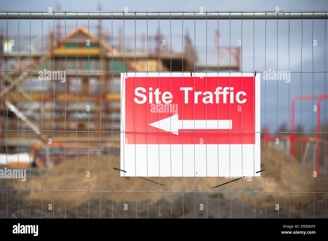 Site entrance safety signage entrance hi-res stock photography and ...