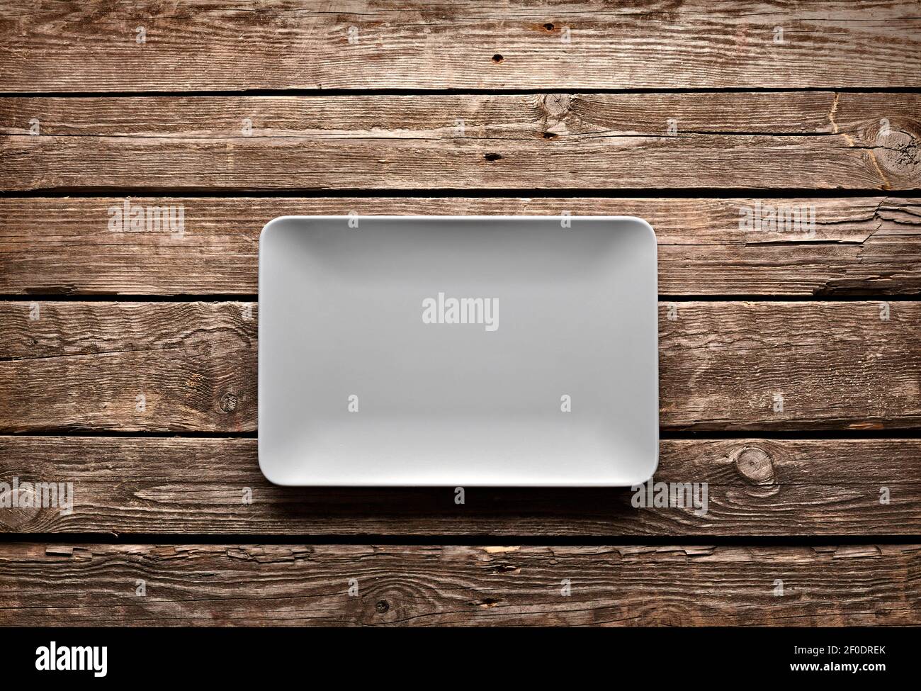 Empty wood dish hi-res stock photography and images - Alamy
