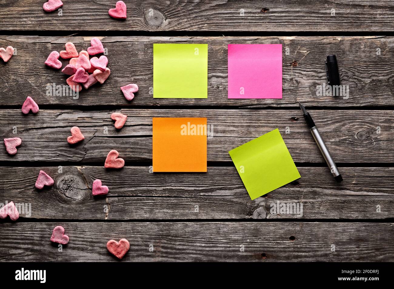 Sticky sheets hi-res stock photography and images - Alamy