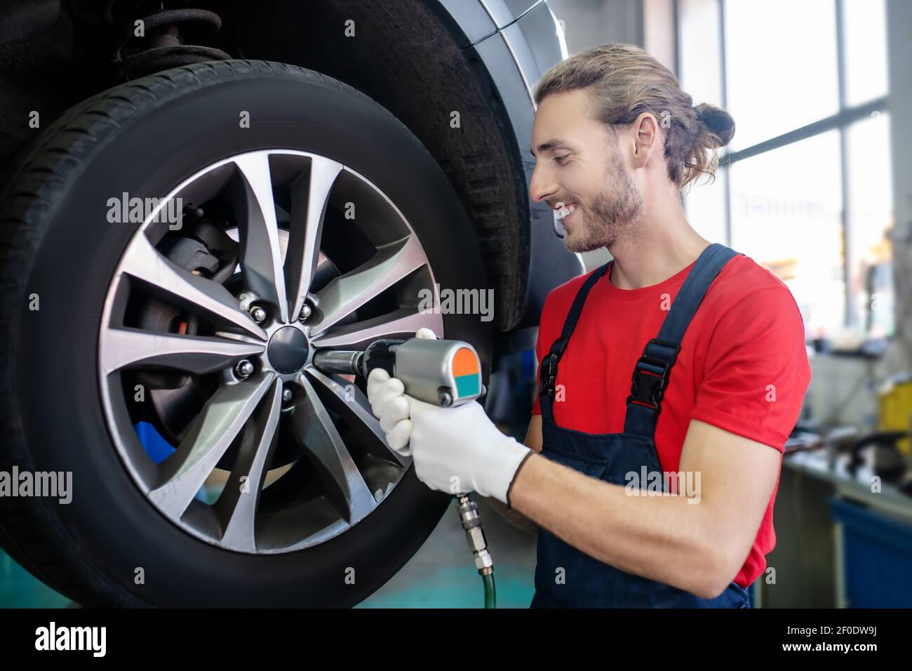 Lubrication station hi-res stock photography and images - Alamy