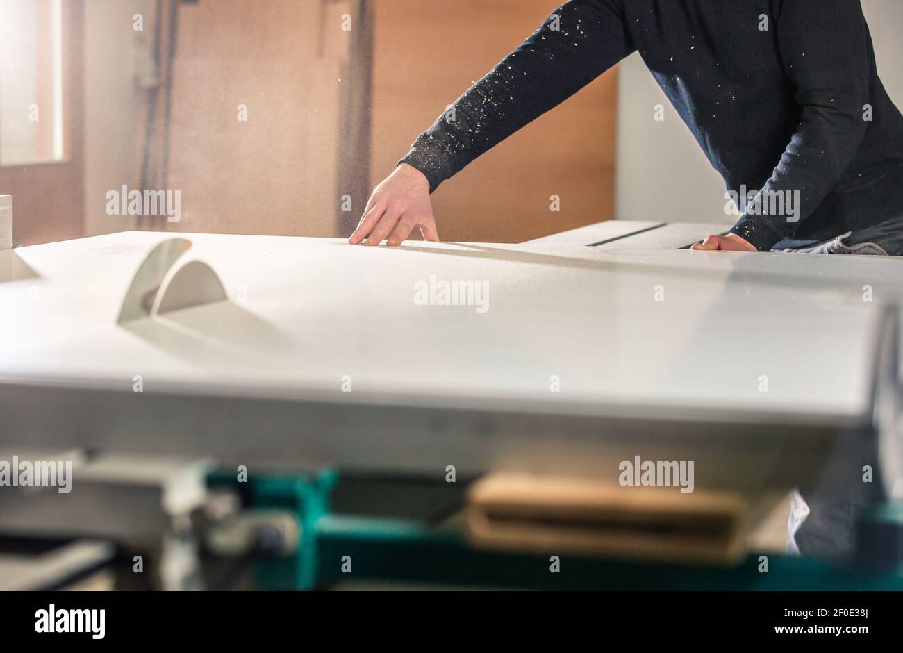 Joinery, woodworking and furniture making, professional carpenter ...