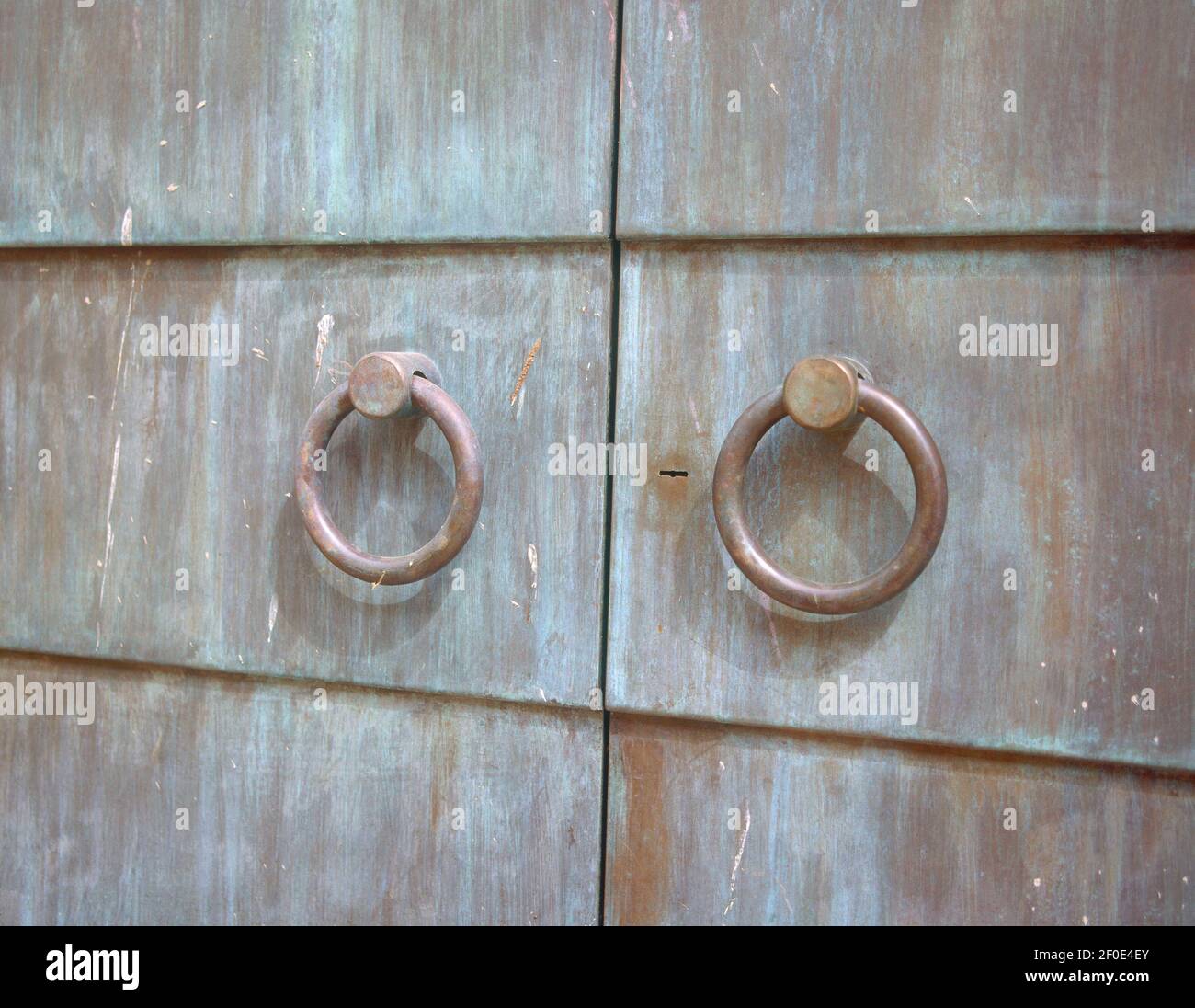 ALDABAS DE LAS PUERTAS DE HIERRO. Location: ST. PETER'S CHURCH. CAMARMA ...