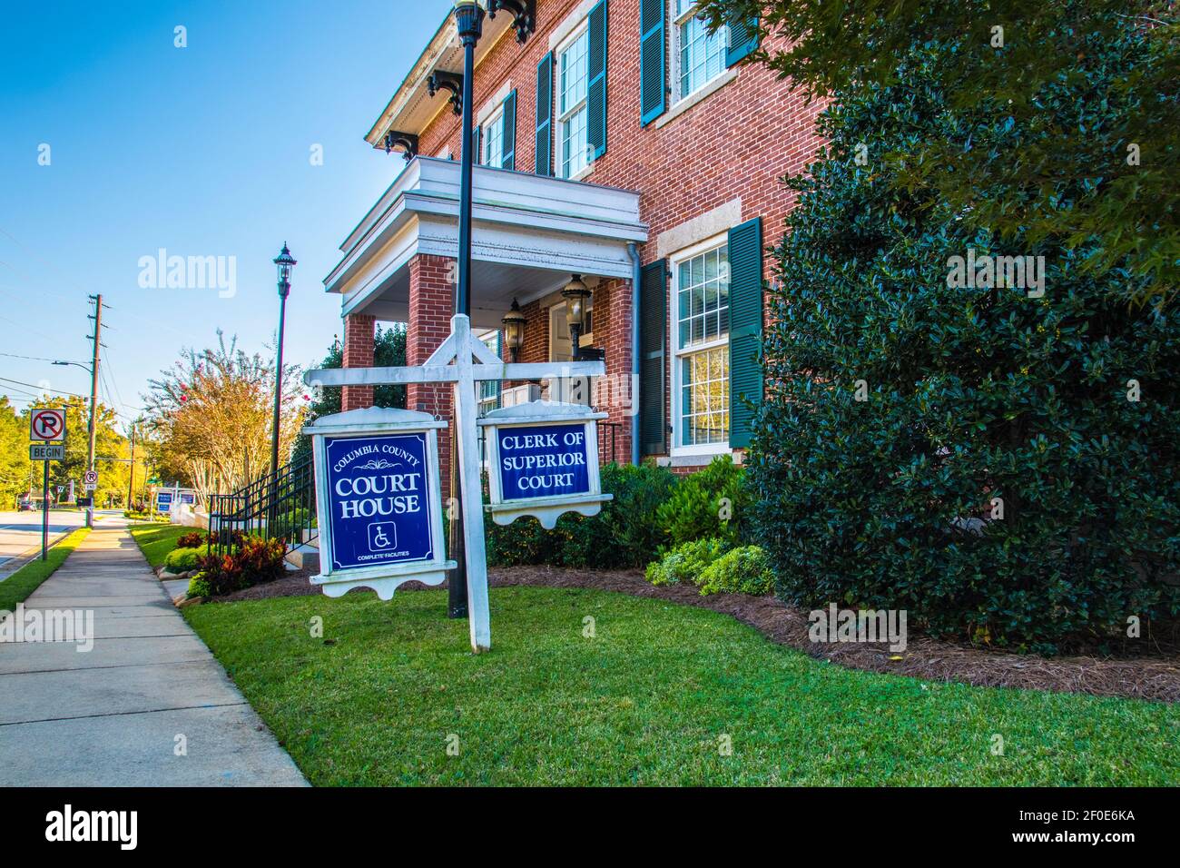 Appling, Ga / USA - 10 14 20: Columbia County Courthouse in Appling ...