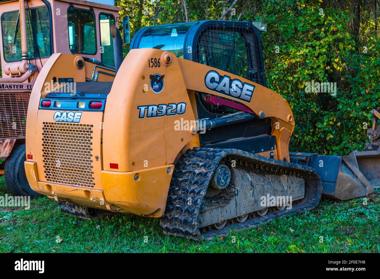 Case loader hi-res stock photography and images - Alamy