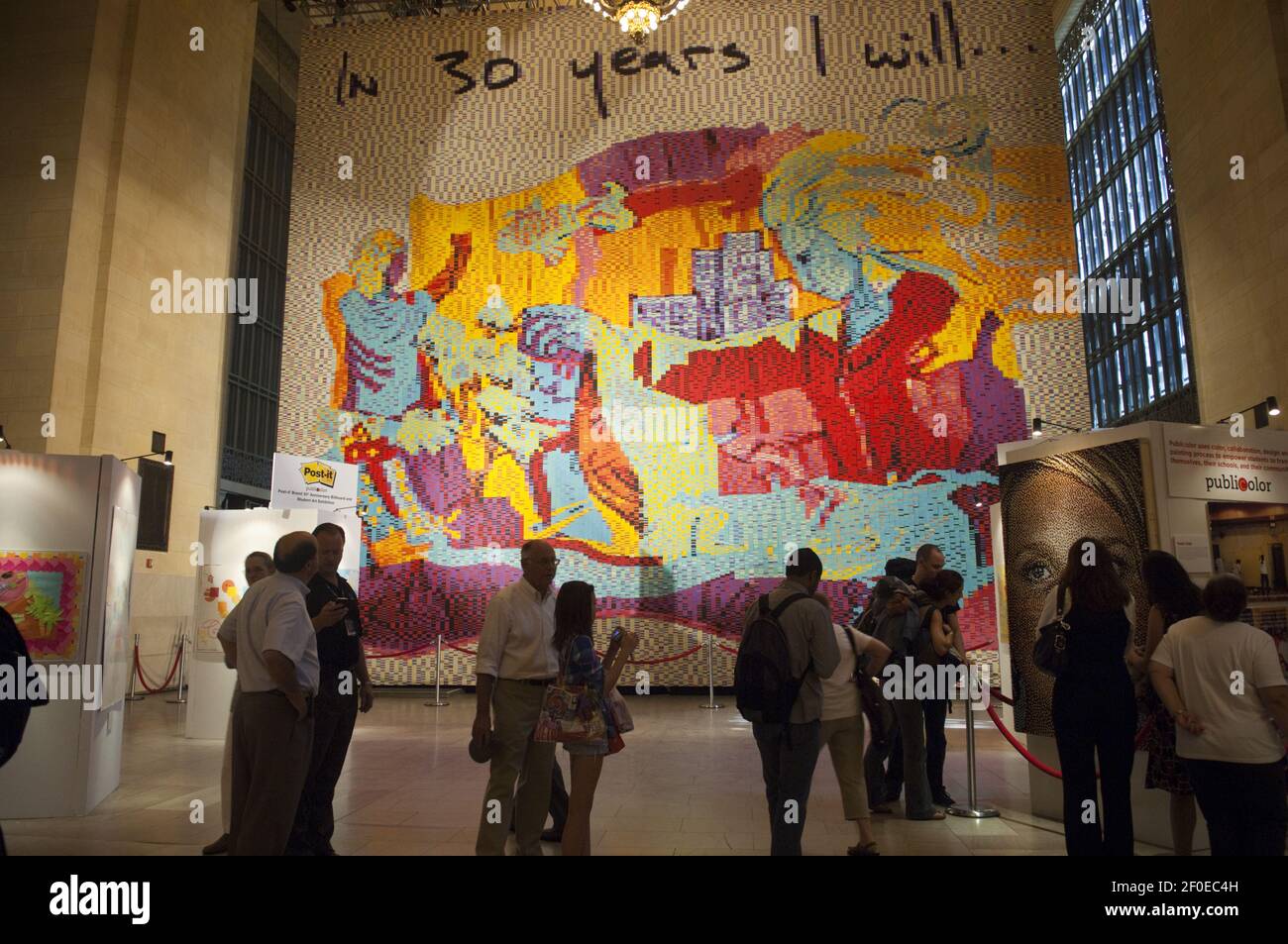 Artwork created with more than 100,000 Post-it Super Sticky Notes ...