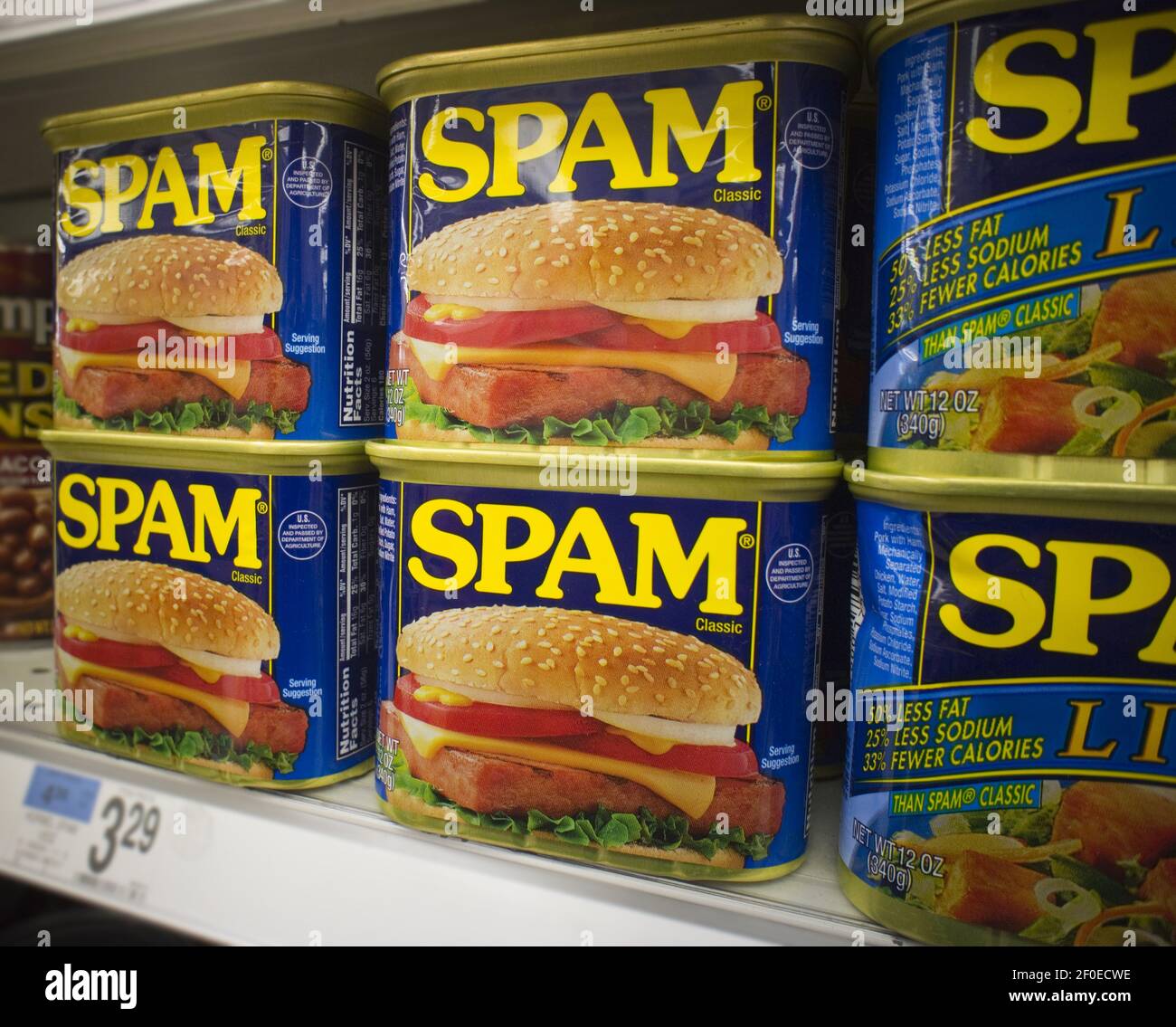 Spam cans hi-res stock photography and images - Alamy
