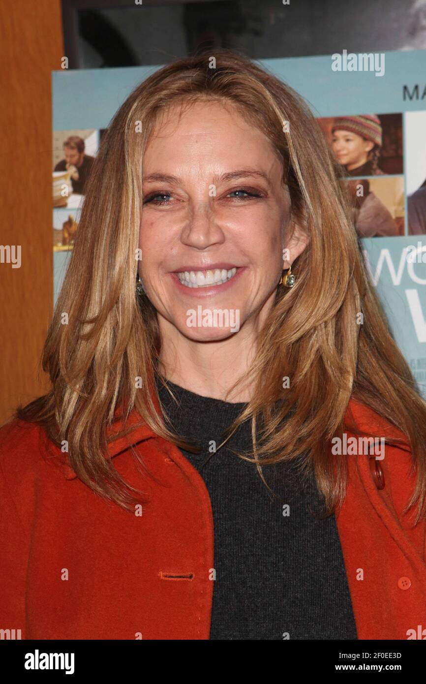 07 January 2010- Los Angeles, California- Actress Ally Walker arrives ...