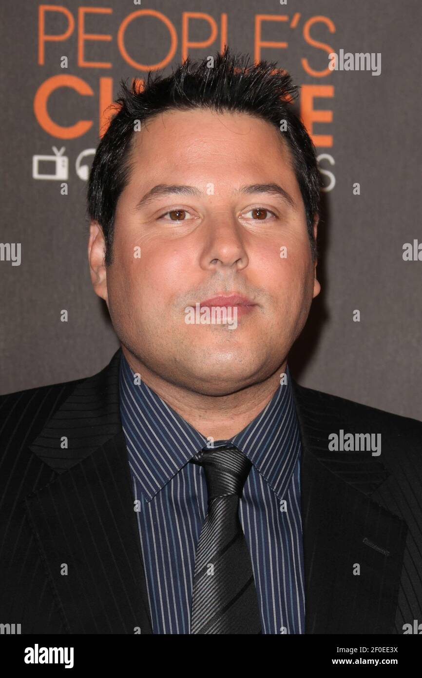 06 January 2010- Los Angeles, California- Greg Grunberg arrives at the ...