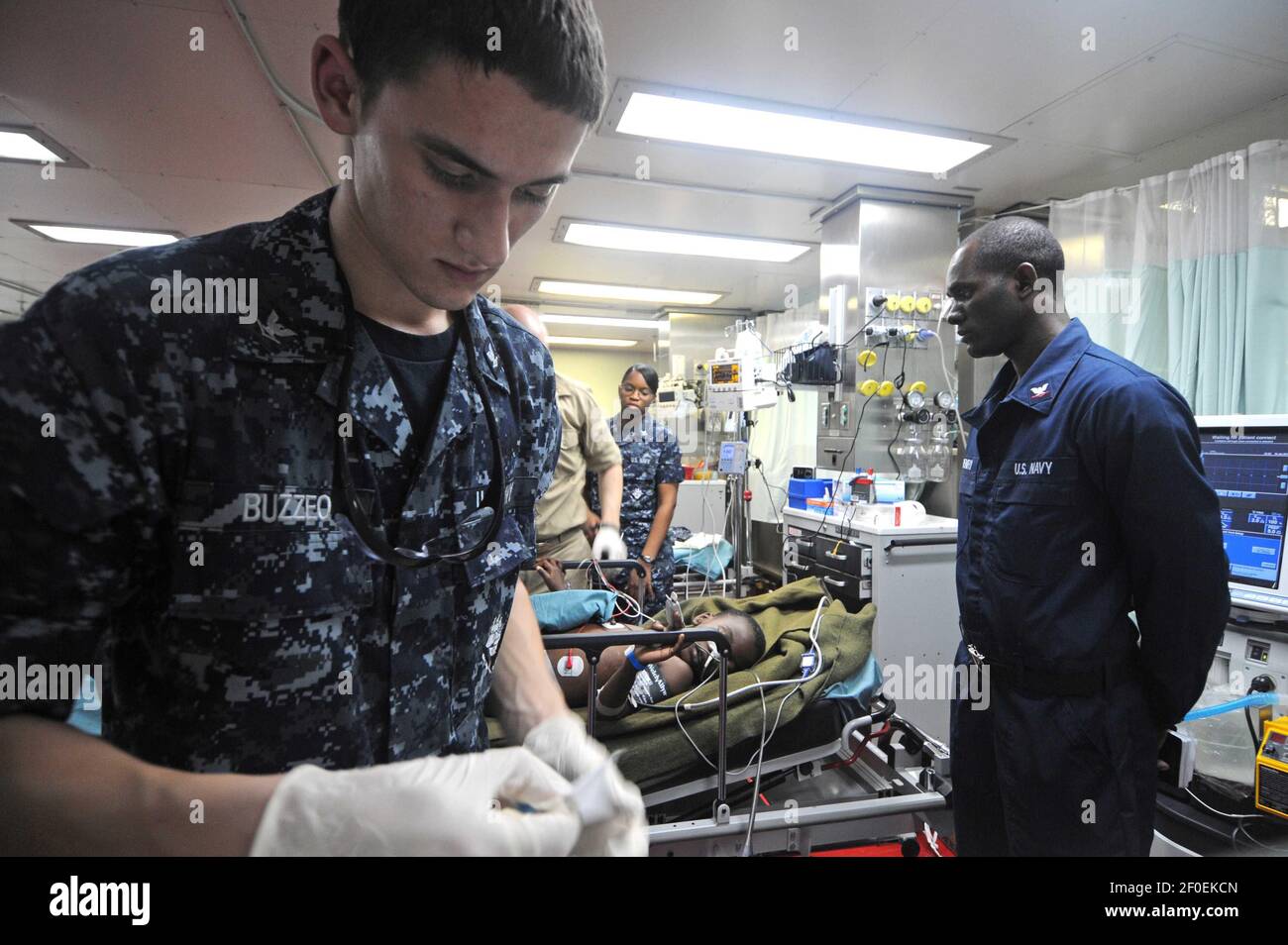 19 January 2010 - Atlantic Ocean - Hospital Corpsman 3rd Class Adam ...