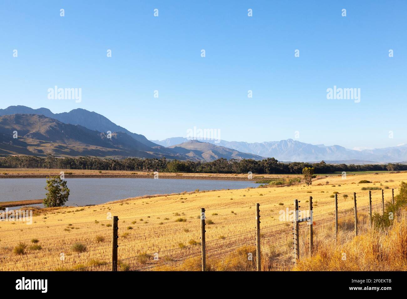 Overberg mountains hi-res stock photography and images - Alamy