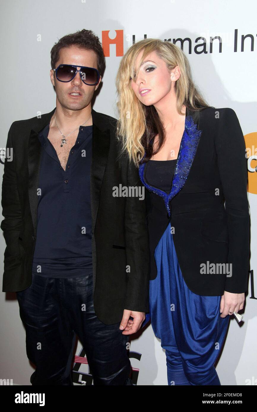 30 January 2010- Beverly Hills, California- Katie White and Jules De ...