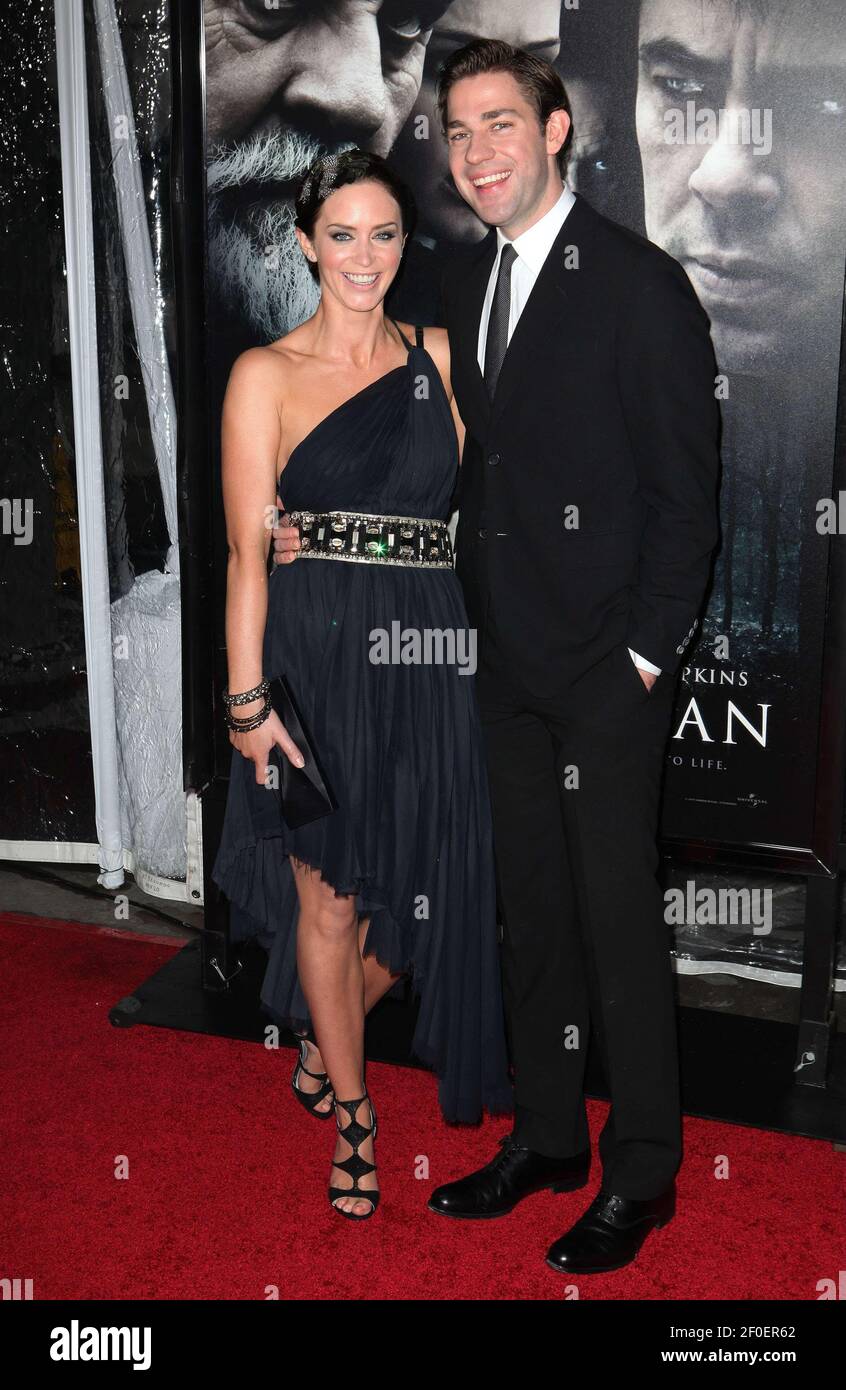 09 February 2010- Hollywood, California- Actors Emily Blunt and John ...