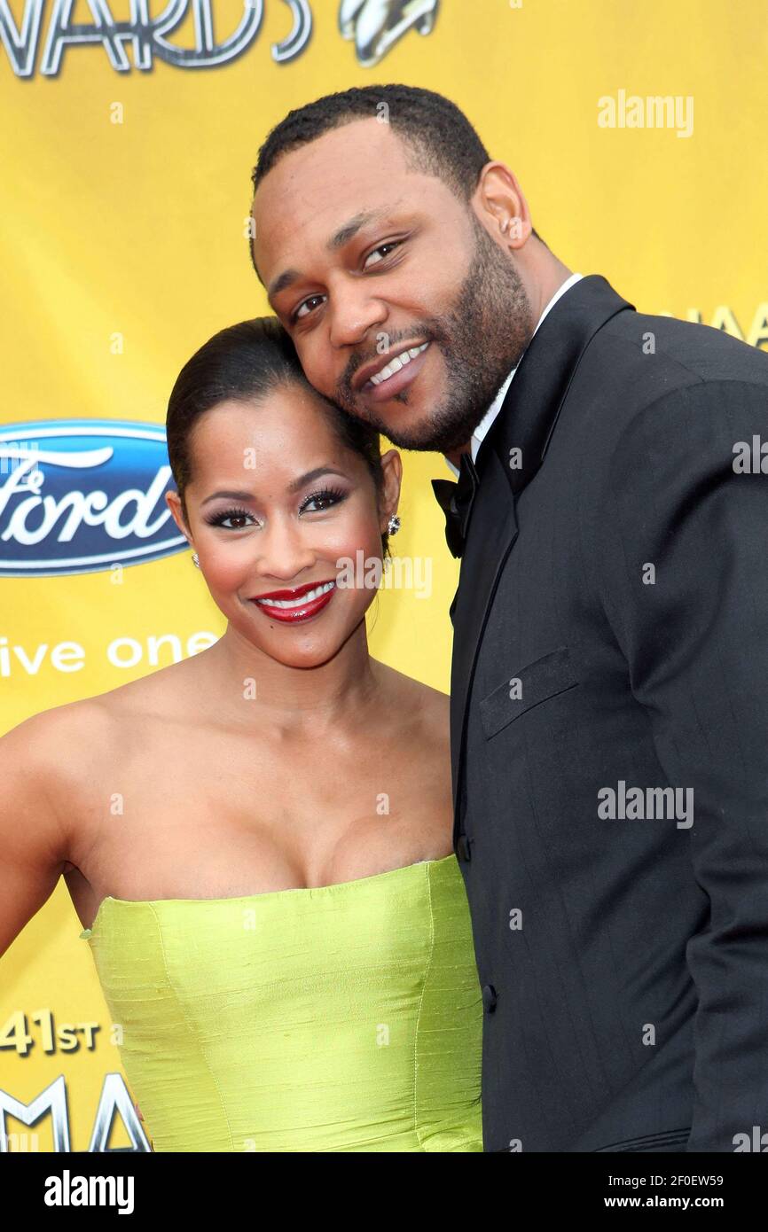 26 February 2010- Los Angeles, California- Lisa Wu arrives at the 41st ...