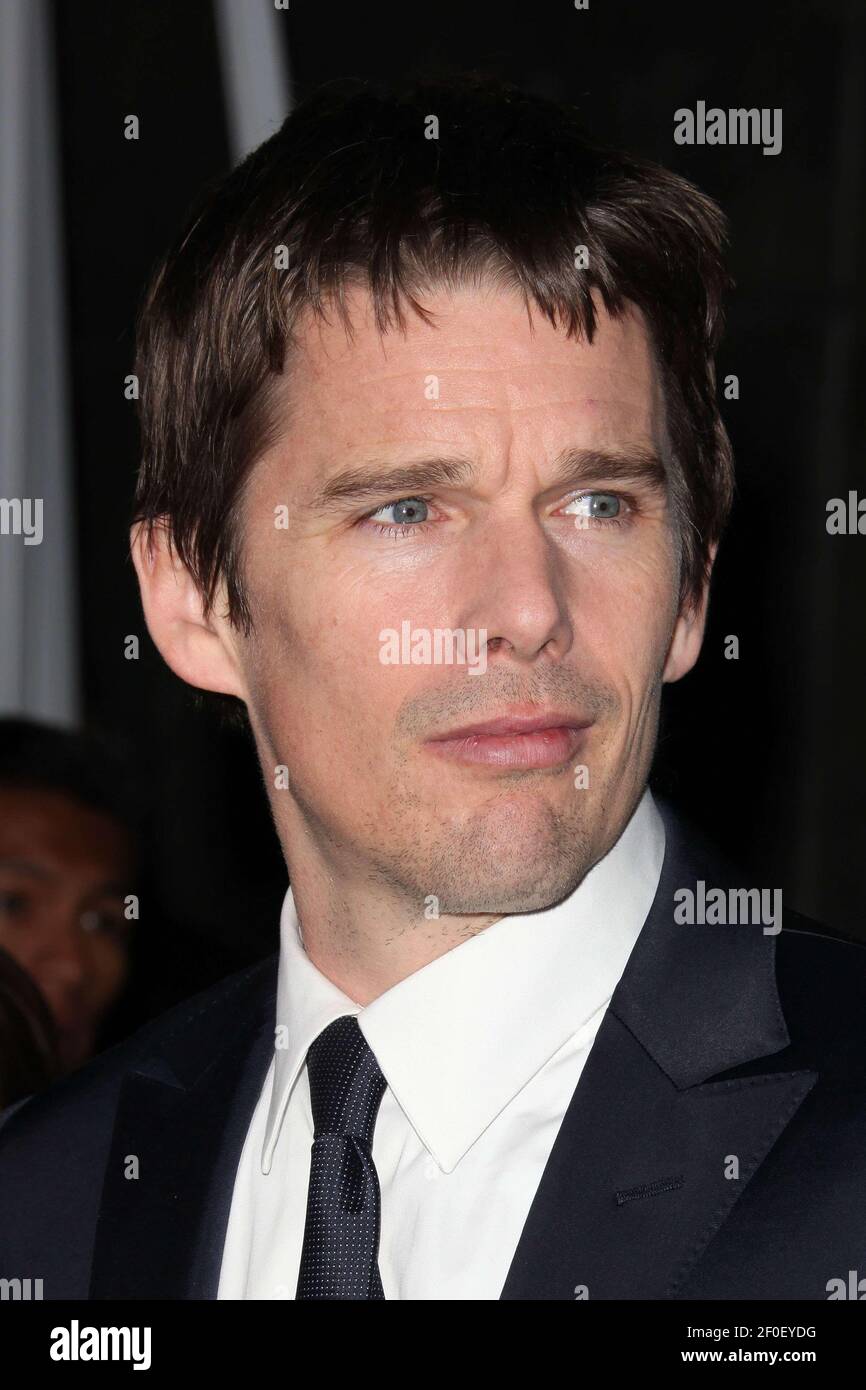05 March 2010- Los Angeles, California- Actor Ethan Hawke arrives 25th ...