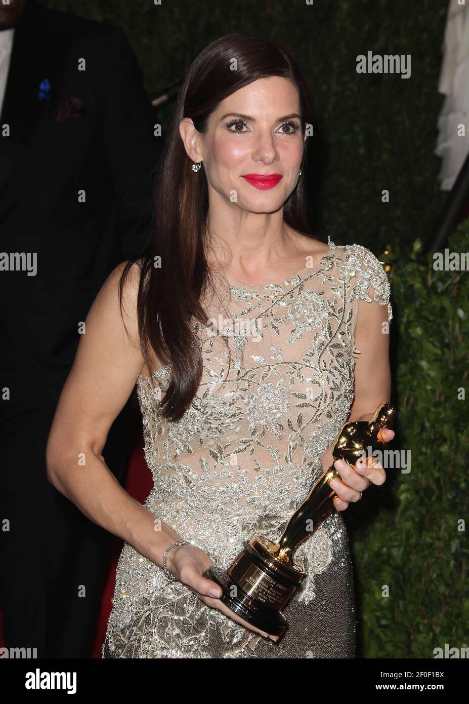 Sandra Bullock - 7 March 2010 - Los Angeles, California - Vanity Fair ...