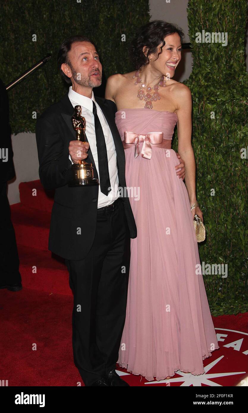 Fisher Stevens and Natane Boudreau- 7 March 2010 - Los Angeles ...