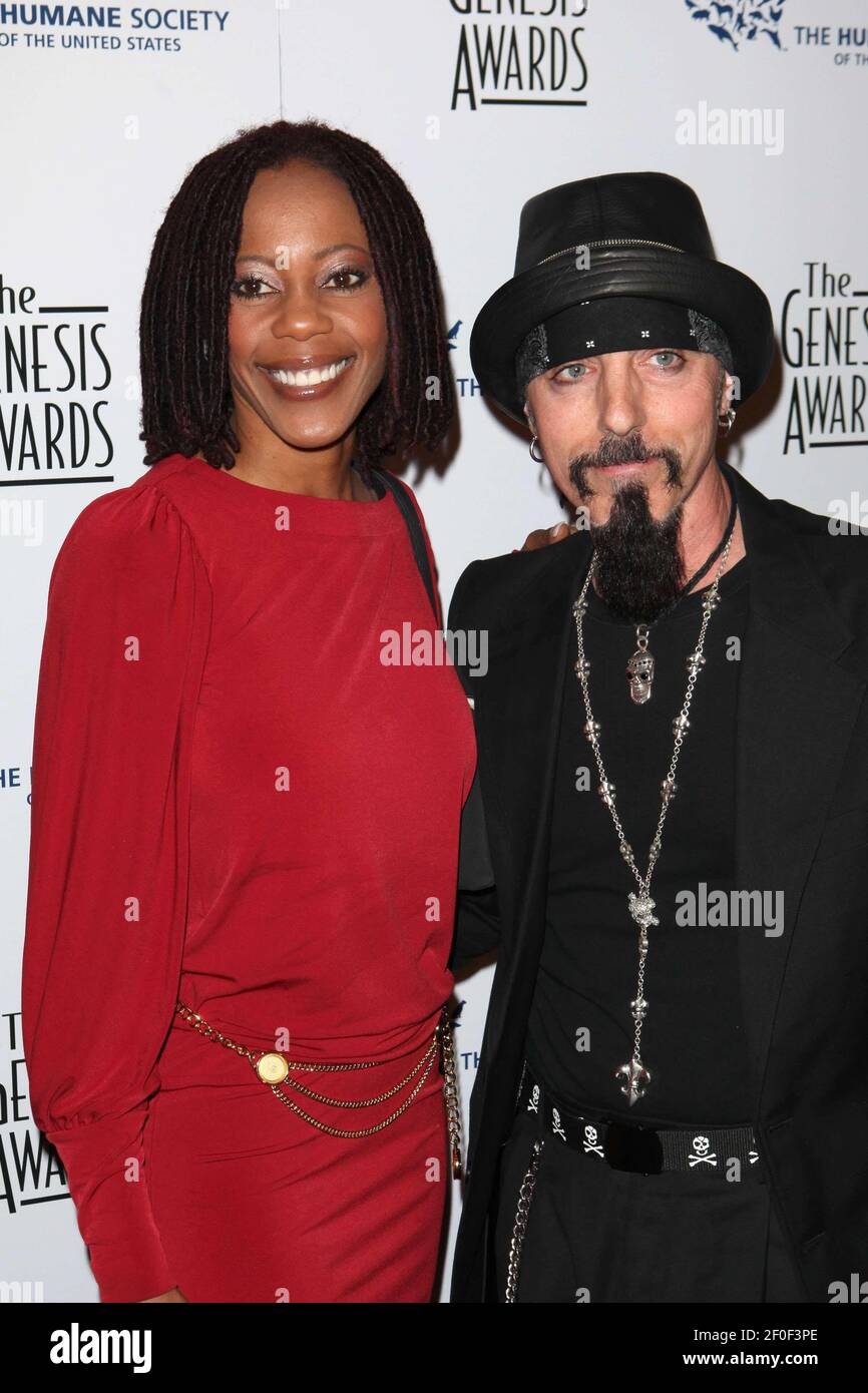 20 March 2010- Beverly Hills, California- Debra Skelton arrives at the ...