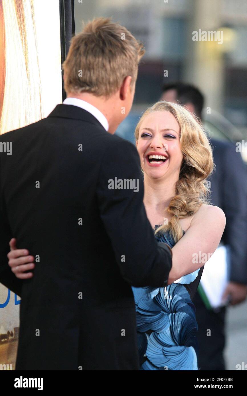 Christopher Egan And Amanda Seyfried
