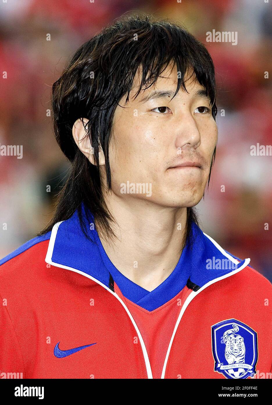 South Korea's National soccer team player midfielder Kim Jae-Sung - 16 ...