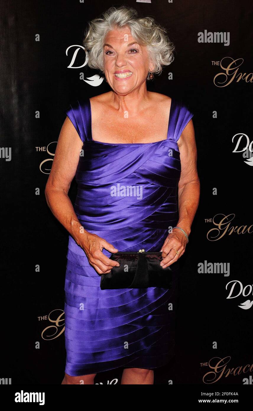 Tyne Daly. 25 May 2010, Beverly Hills, CA. The 35th Annual Gracie ...
