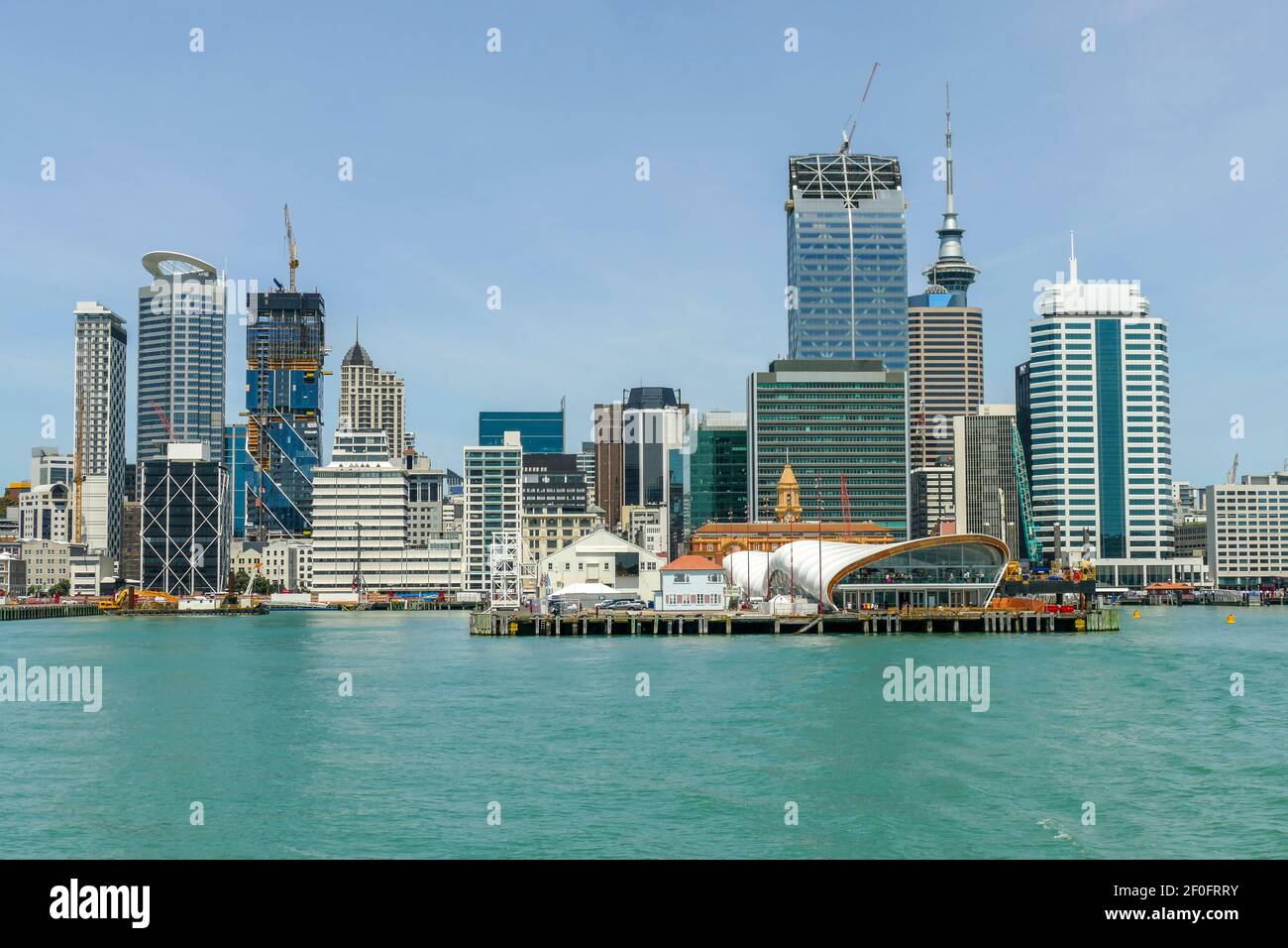 High rise auckland new zealand hi-res stock photography and images - Alamy