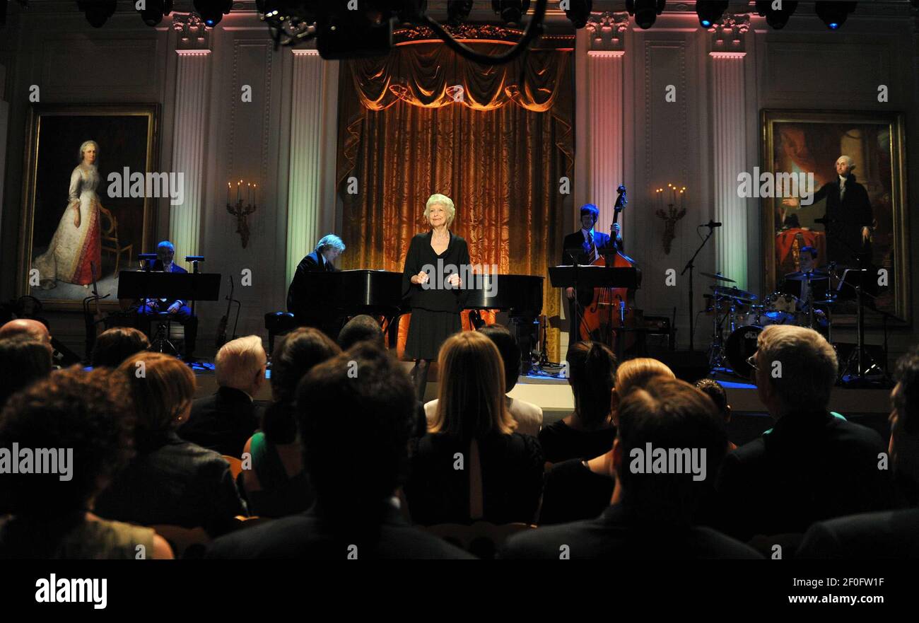 19 July 2010 - Washington, D.C. - Elaine Stritch performs during a ...