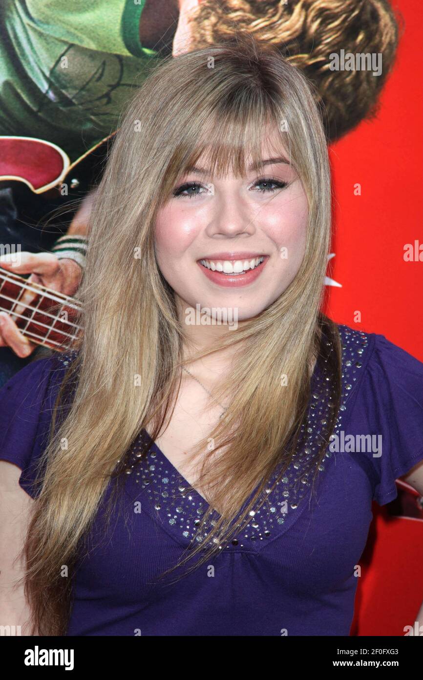 27 July 2010- Hollywood, California- Actress Jennette McCurdy arrives ...