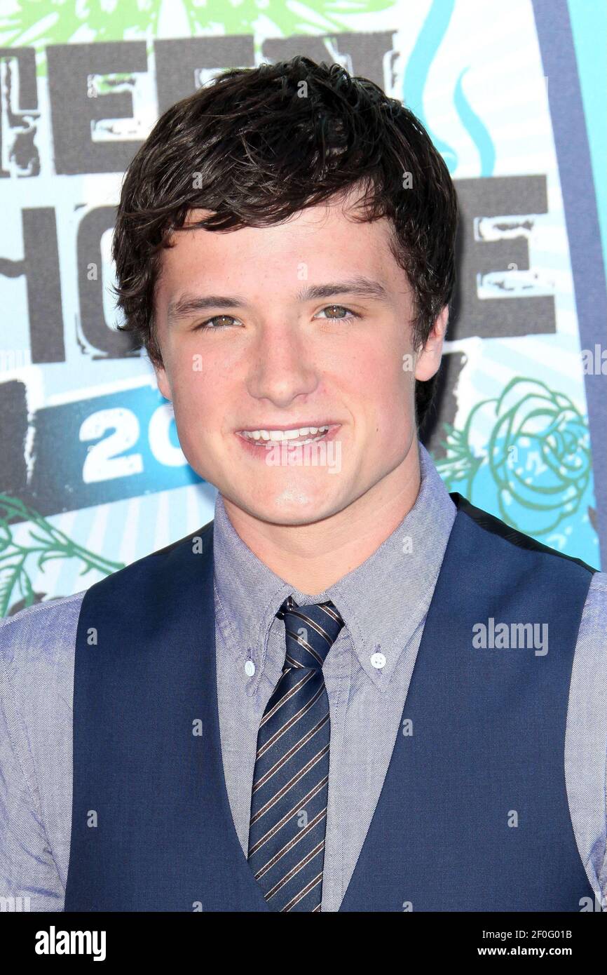8 August 2010 - Universal City, CA - Josh Hutcherson arrives at the ...
