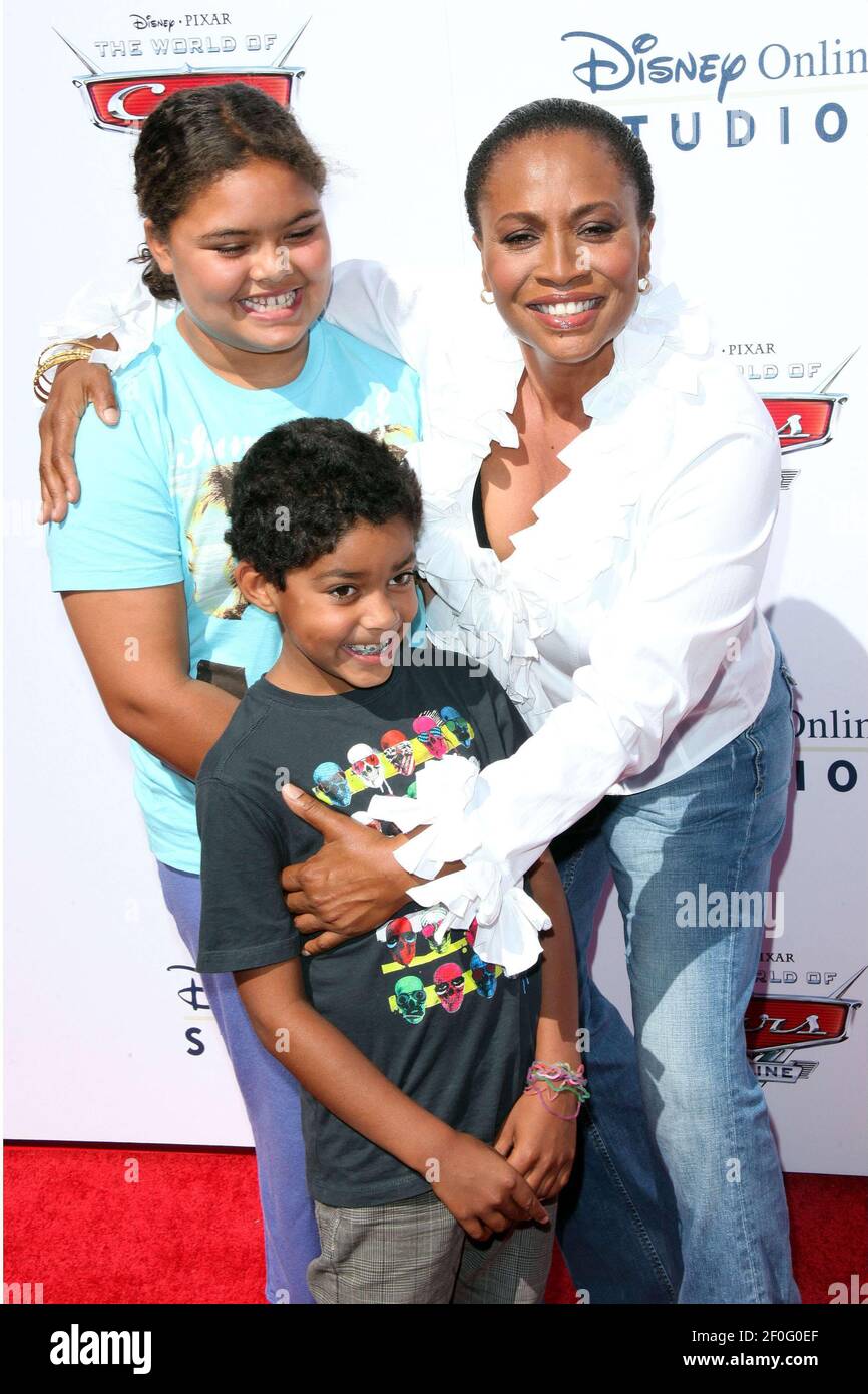 11 August 2010 - Burbank, CA - Jennifer Lewis arrives at the Disney ...