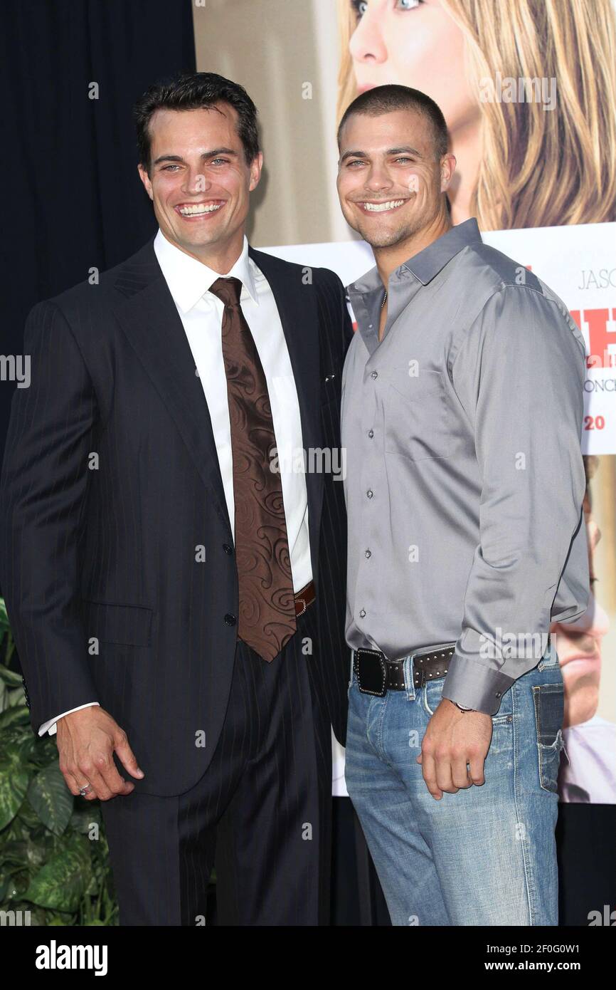 16 August 2010 - Hollywood, CA - Scott Elrod and John Elrod arrives to ...