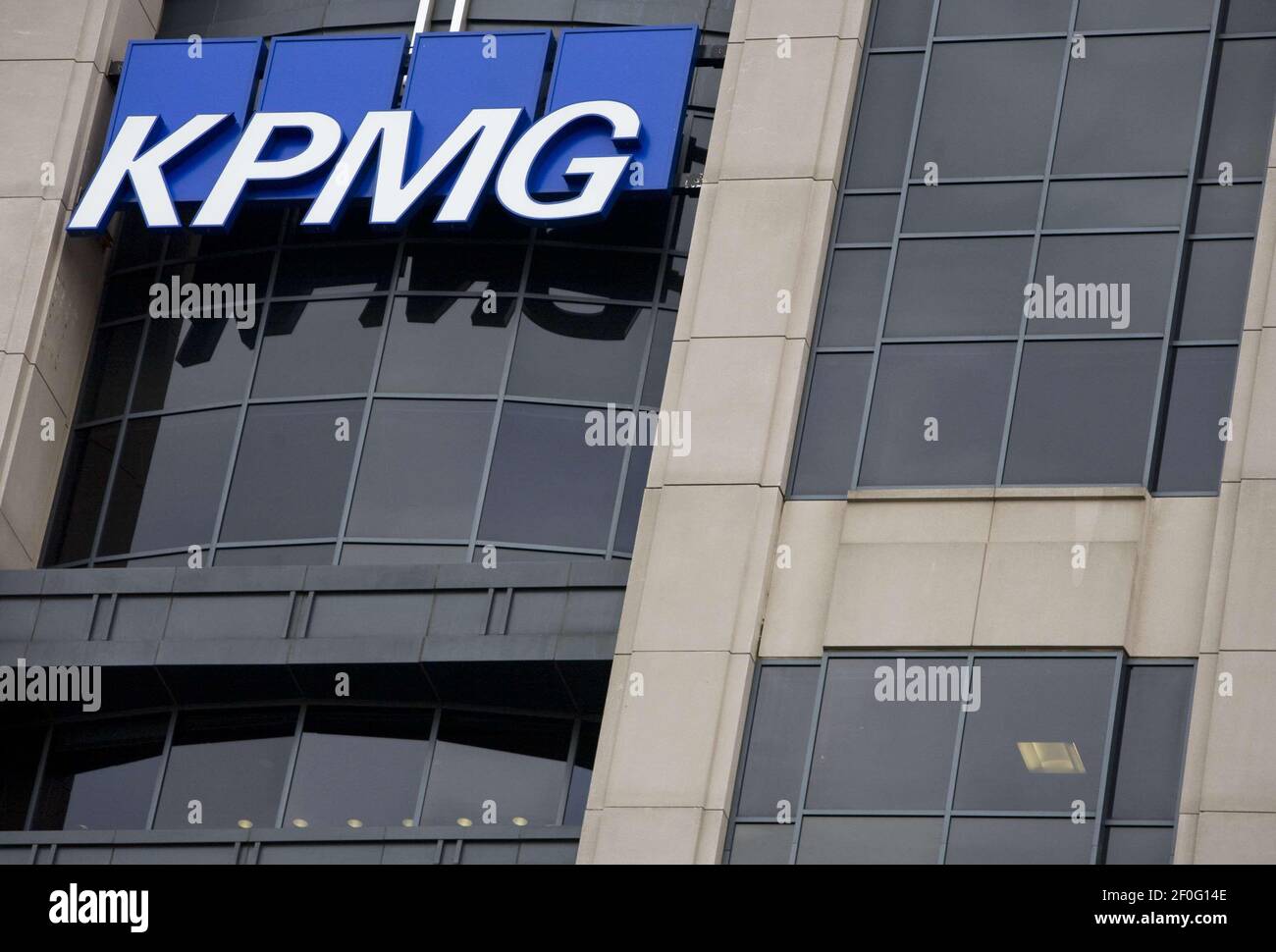 1 August 2010 - Herndon, Virginia - A KPMG office building in Northern ...