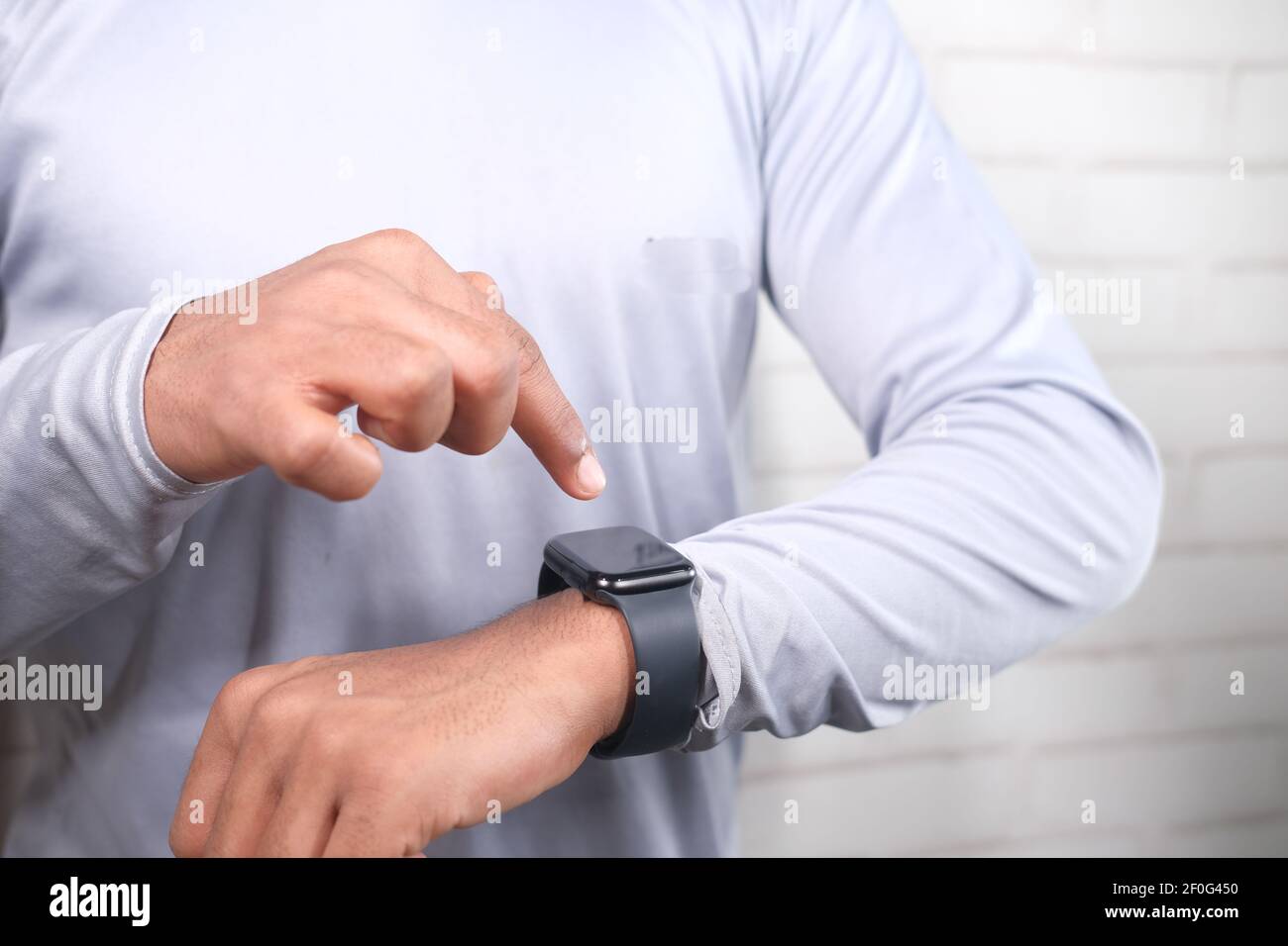 Smart watch on hand hi-res stock photography and images - Alamy
