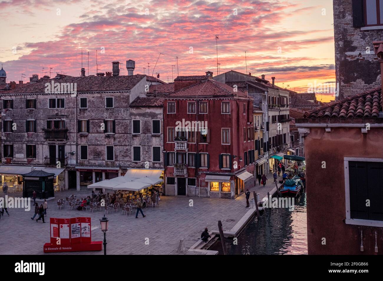 Venice, Italy. Campo San Barnaba at night Stock Photo - Alamy