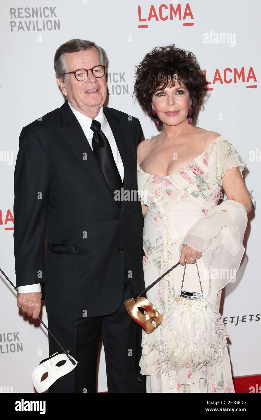25 September 2010 - Los Angeles, CA - Carole Bayer Sager arrives to LACMA's "The Unmasking" The ...