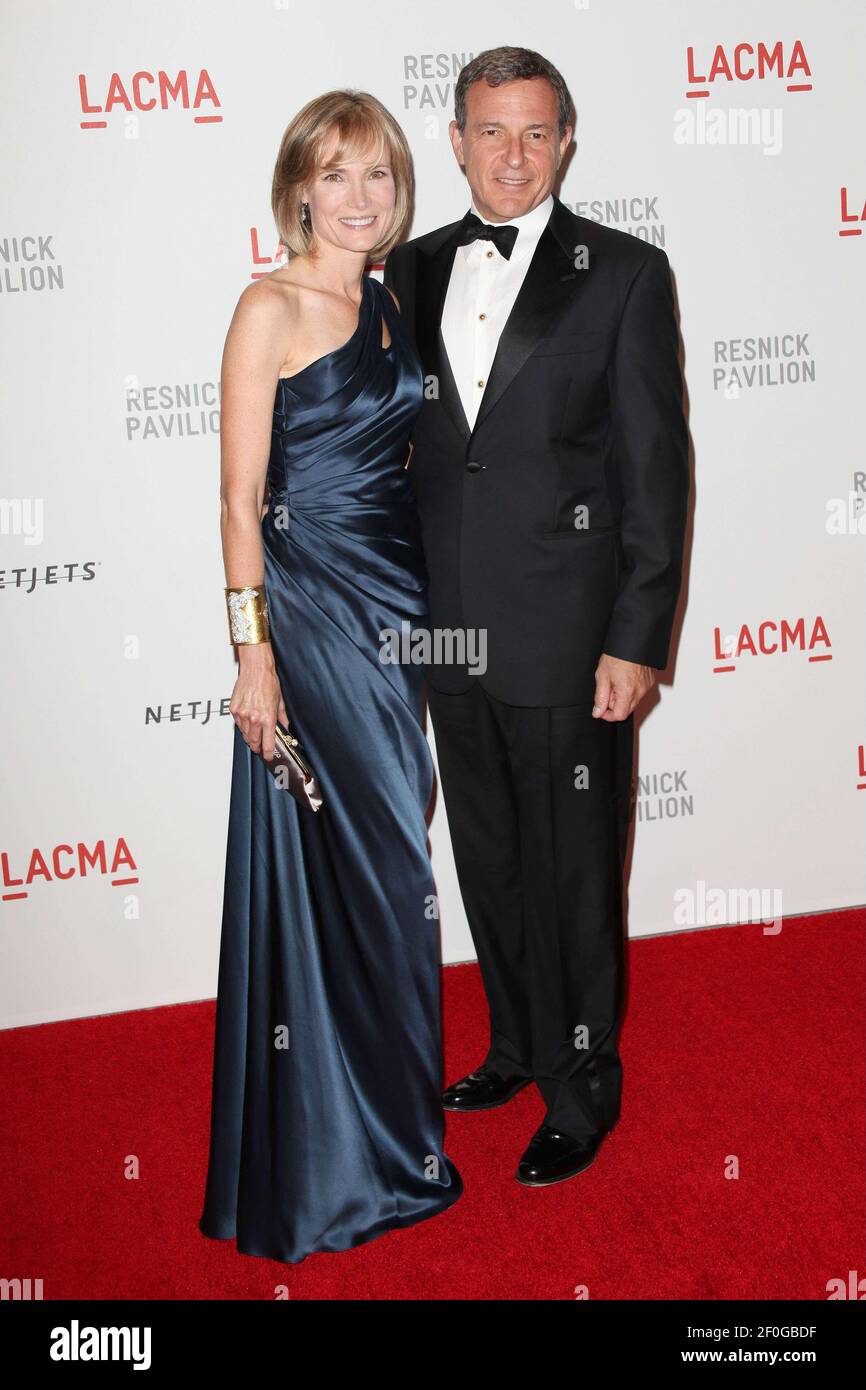 25 September 2010 - Los Angeles, CA - Bob Iger arrives to LACMA's "The Unmasking" The Lynda ...