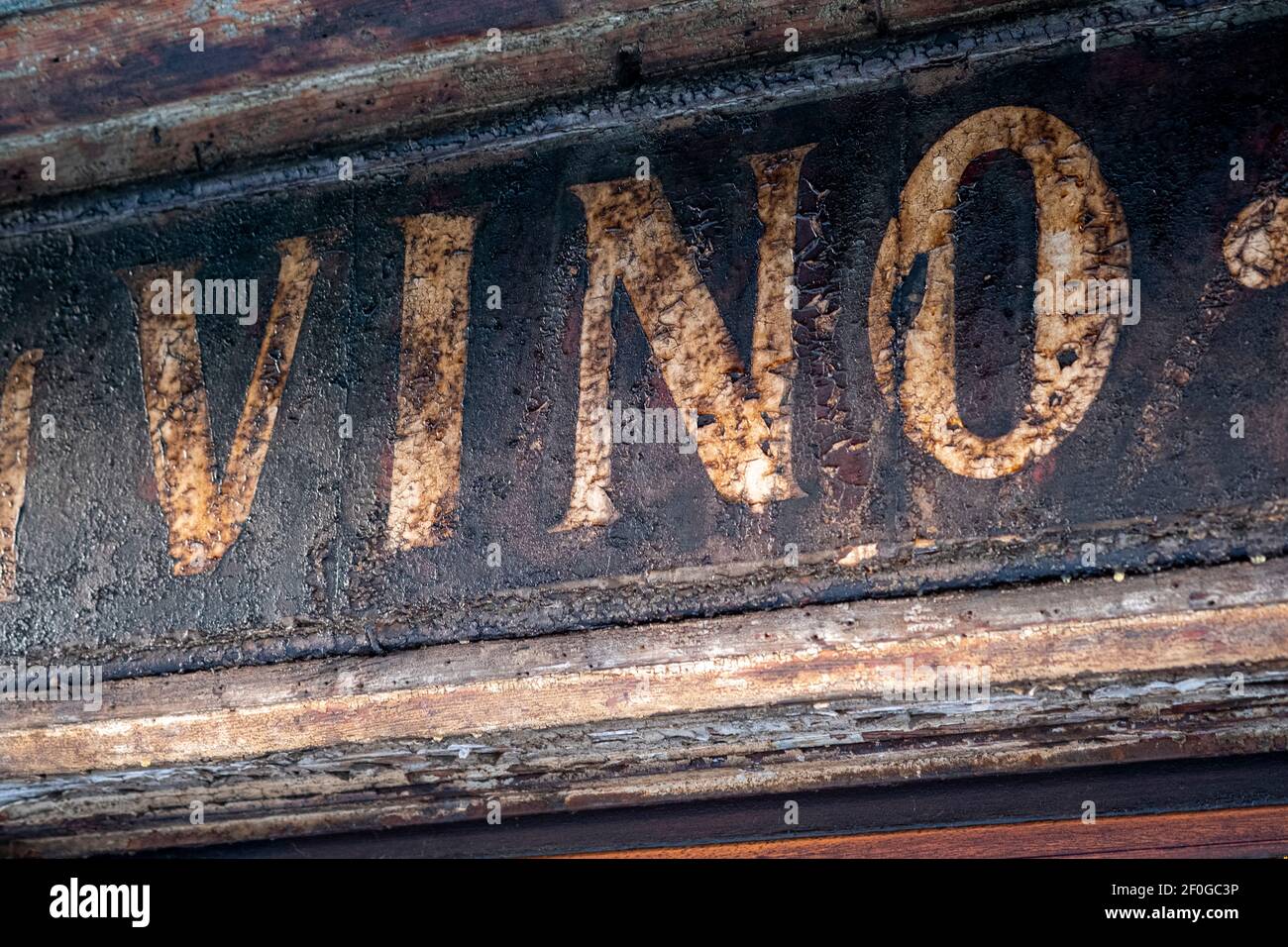 Vino al vino hi-res stock photography and images - Alamy